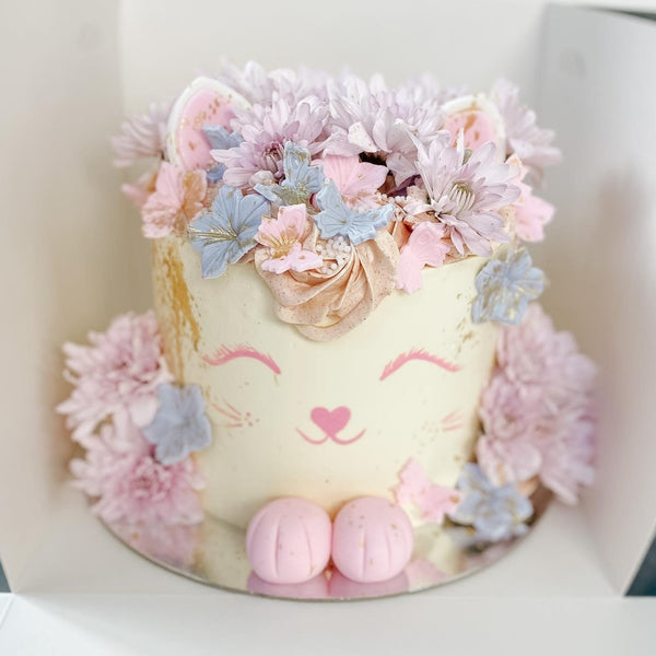 Kids Birthday Cake – White Rabbit Cakes