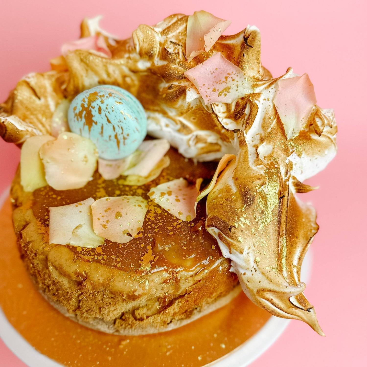 White Rabbit Cakes: Custom Wedding and Birthday Cakes